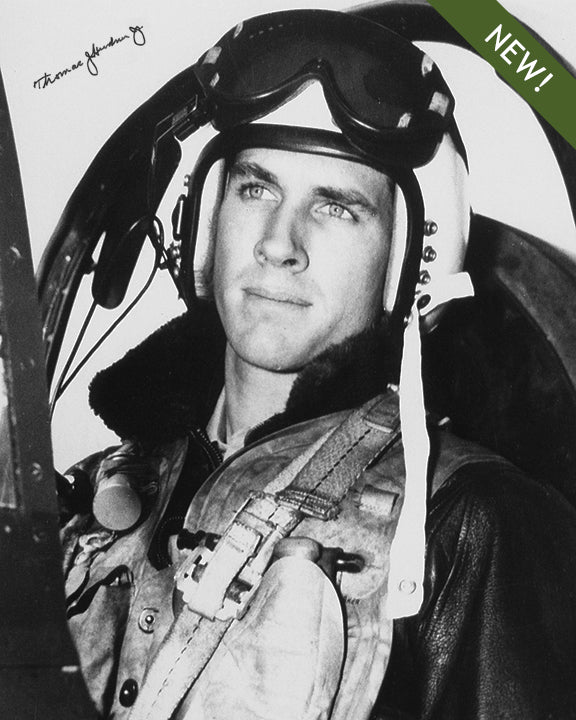 Capt. Tom Hudner autographed photo – ValorStudios